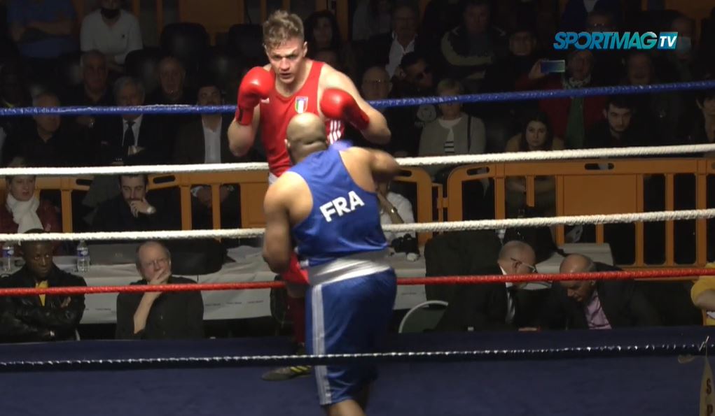 Boxe : Djamili Aboudou s'impose en puissance